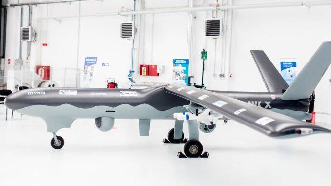 FOTO: Drona Watchkeeper X, propusă Armatei naționale de un consorțiu ...